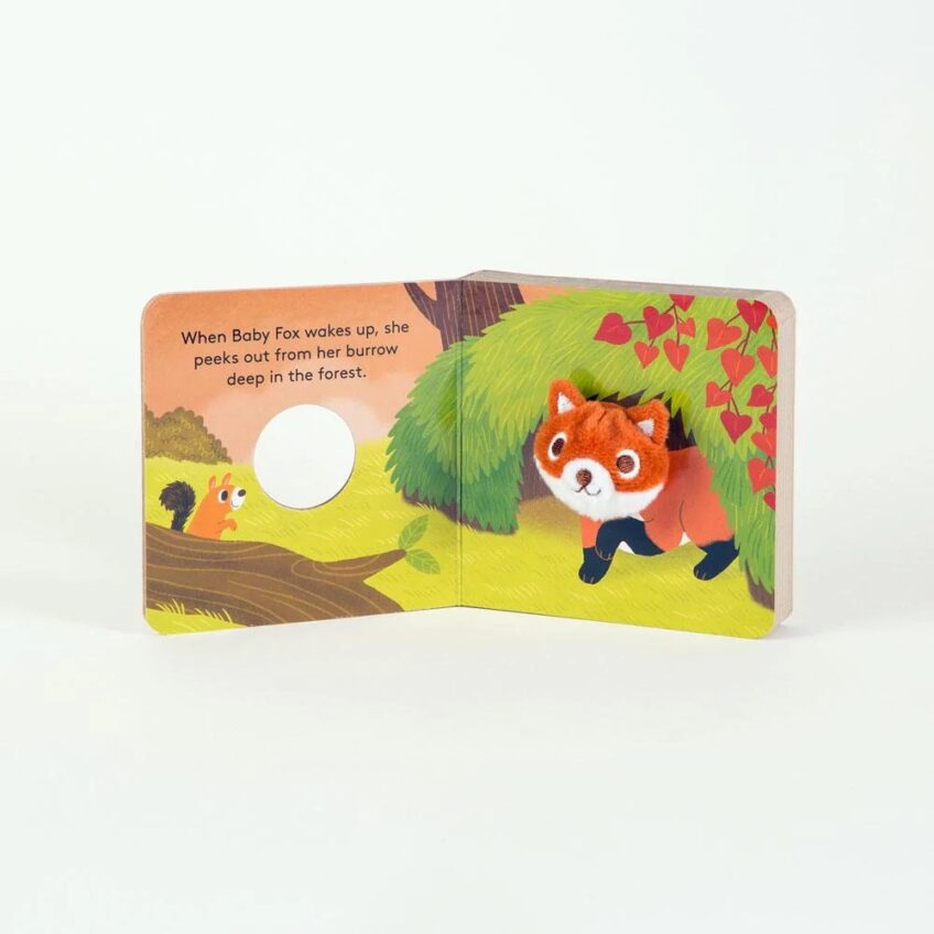 Baby Fox: Finger Puppet Book - WordUnited